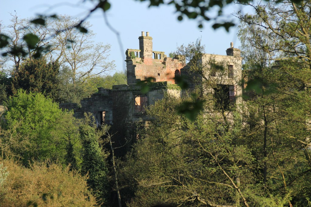Glimpses of Paranormal Warwickshire Part 4: Gaveston’s Cross and the ...